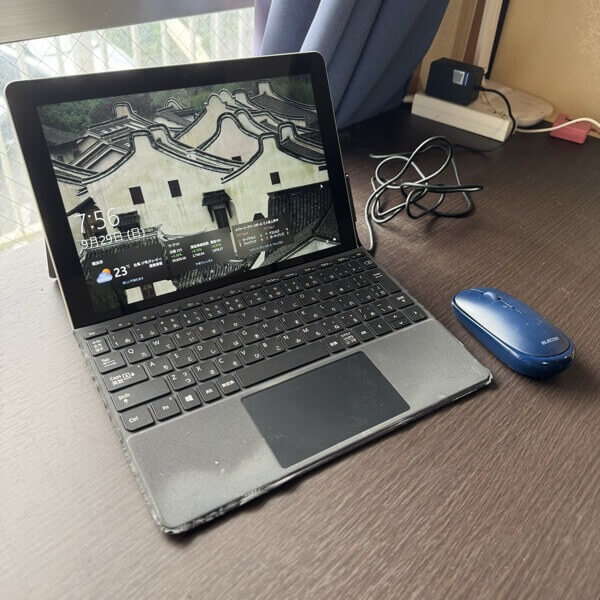 Surface Go LTE Advanced(KAZ-00032)